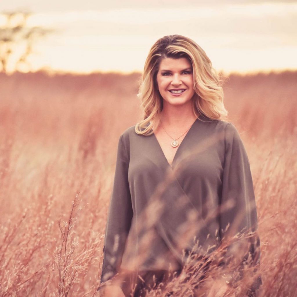 Meet Jennifer McAlister: Author, Speaker, Designer - SHOUTOUT DFW