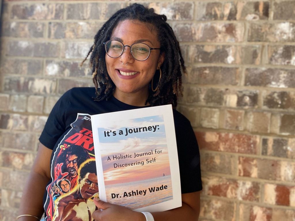 Meet Ashley Wade | Pharmacist & Holistic Speaker/Author - SHOUTOUT DFW