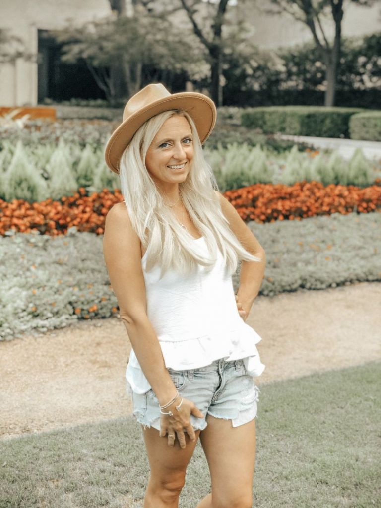 Meet Laura Burchfield Sockwell | Home Organizer & Nanny - SHOUTOUT DFW