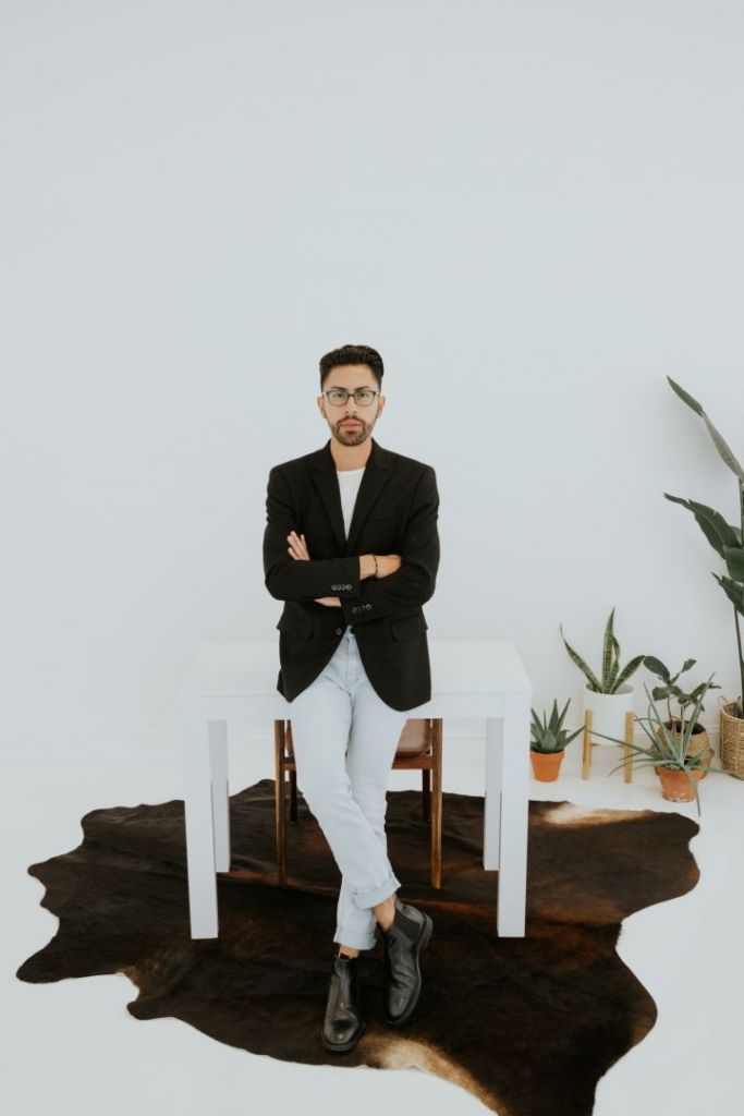 Meet Jonathan Gaytan | Professional Organizer - SHOUTOUT DFW