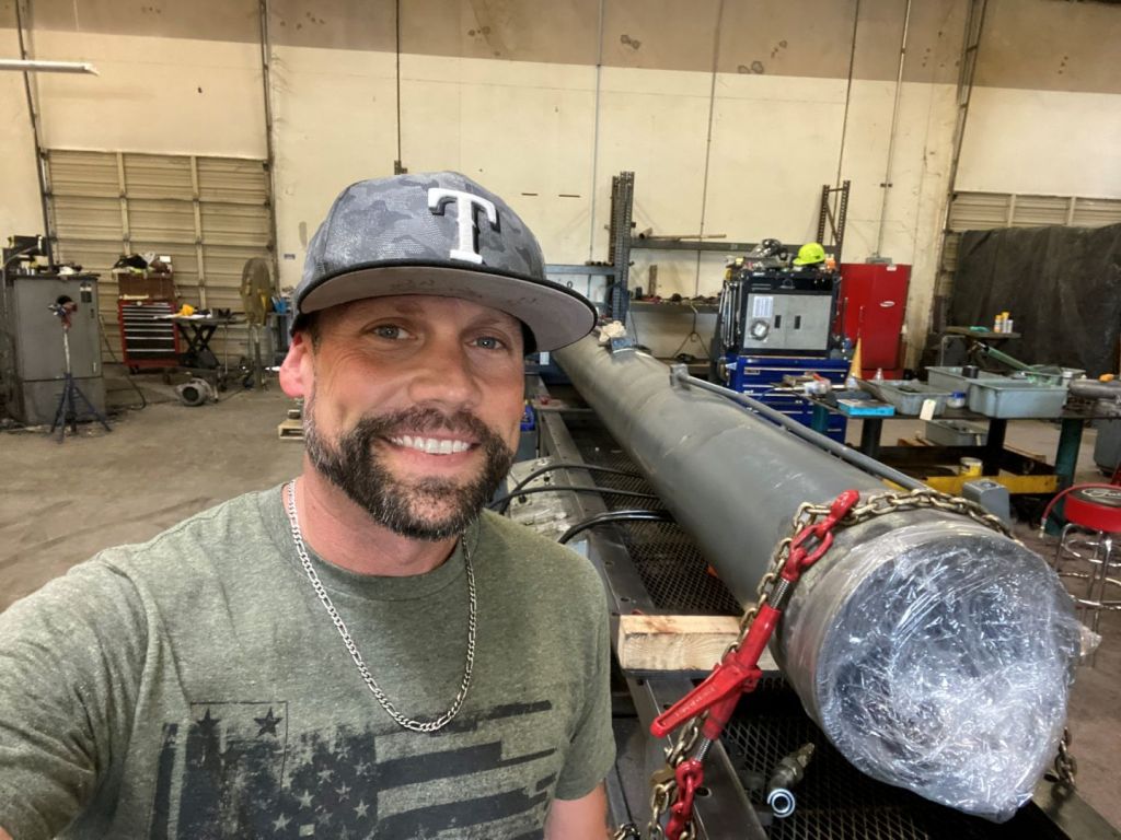 Meet Wade Guthrie | Hydraulic Sales Engineer - SHOUTOUT DFW