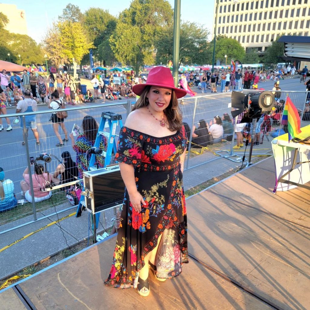 Meet April Monterrosa | Publisher/Author/Public Speaker - SHOUTOUT DFW