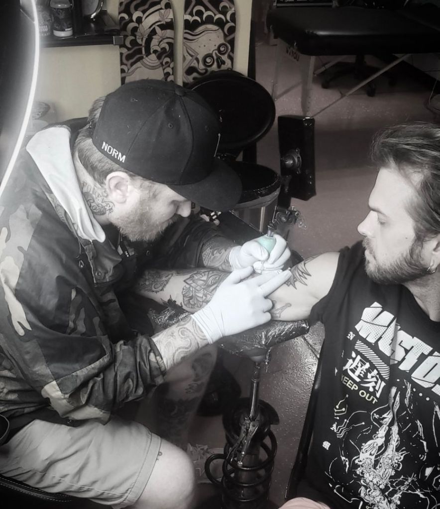 Meet Jon Harding | Tattooer - SHOUTOUT DFW