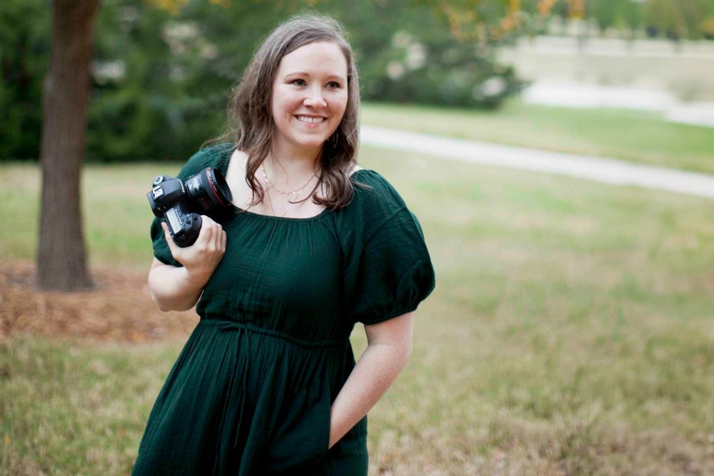 Meet Jessica Adaway | Family Photographer - SHOUTOUT DFW