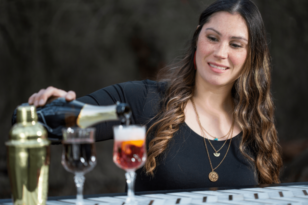 Meet Courtney Calvert | Mobile bartender & entrepreneur - SHOUTOUT DFW